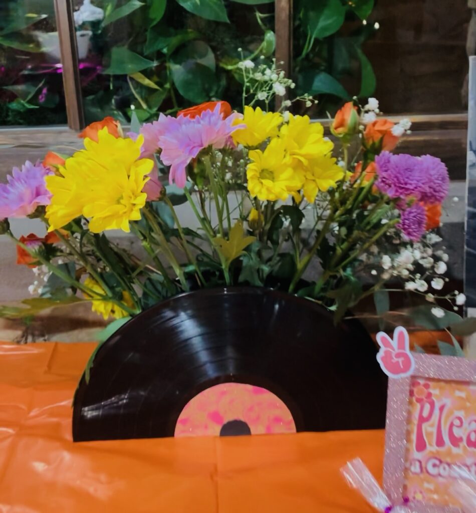 DIY Record Flower Vase - Ginger and Ivory